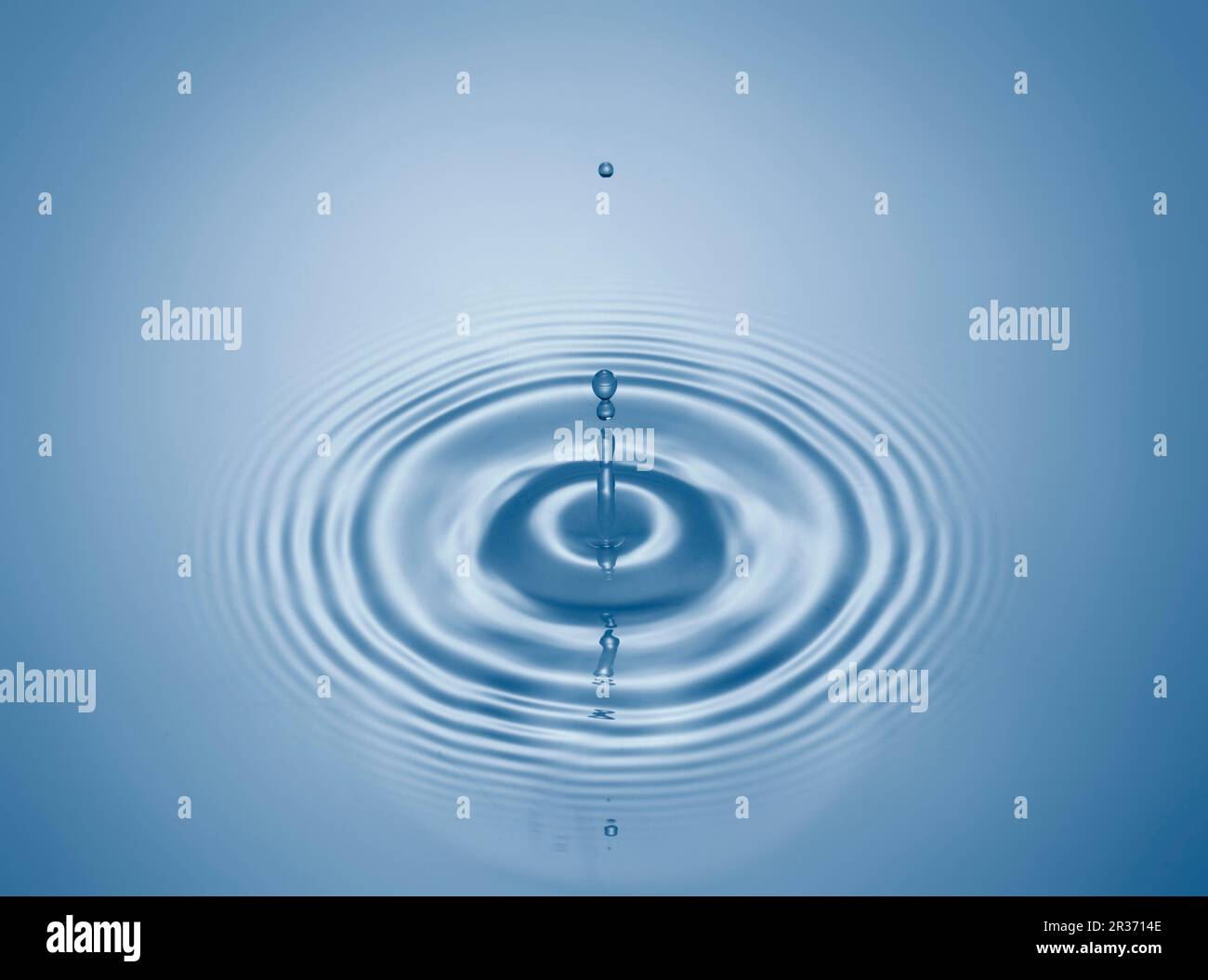 Water droplets and water rings Stock Photo - Alamy