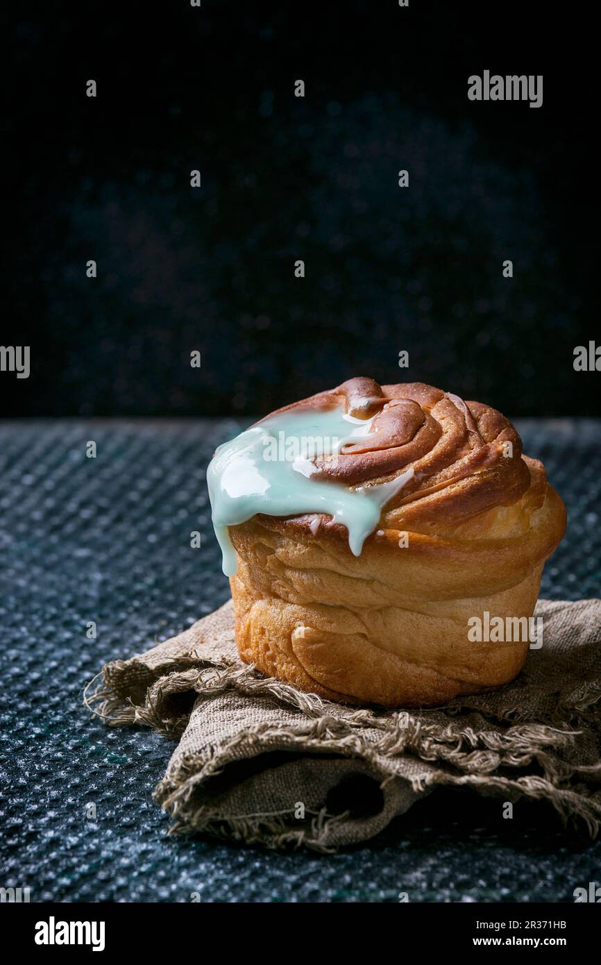 Croissant and muffin cross hi-res stock photography and images - Alamy