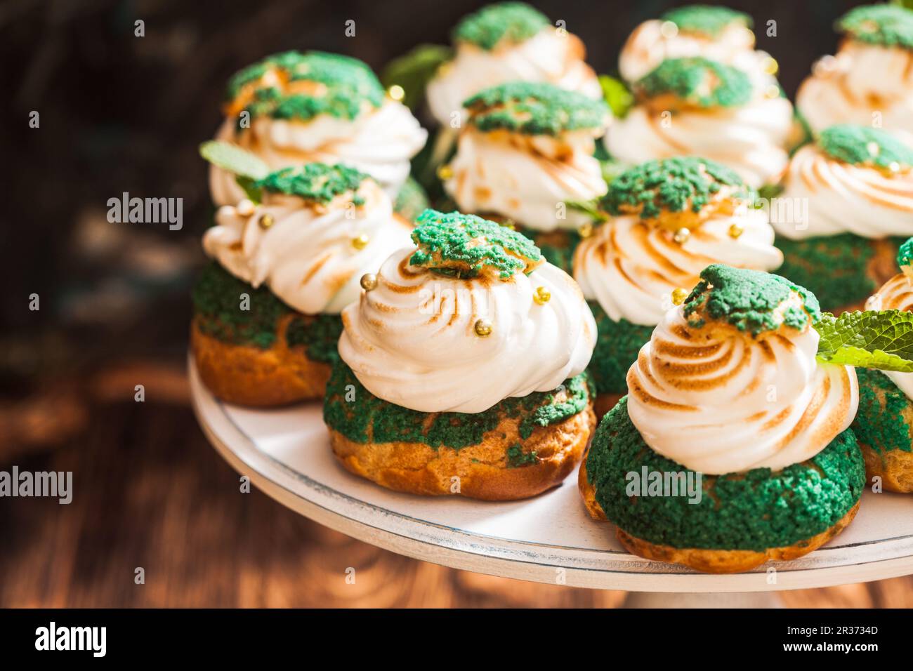 French pastry choux hi-res stock photography and images - Alamy