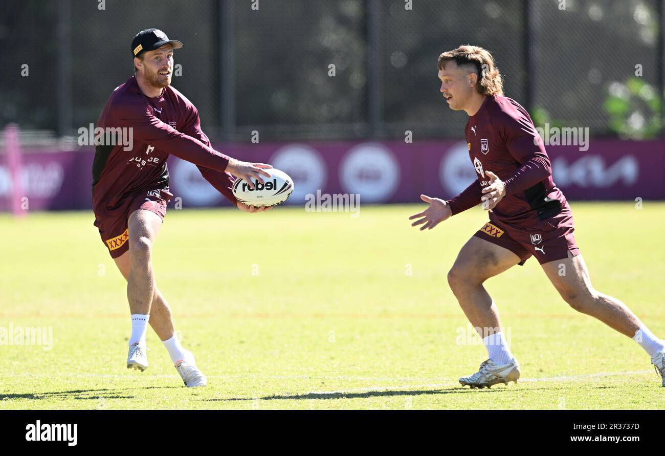 Cameron Munster (left) passes to Reuben Cotter (right) during a ...