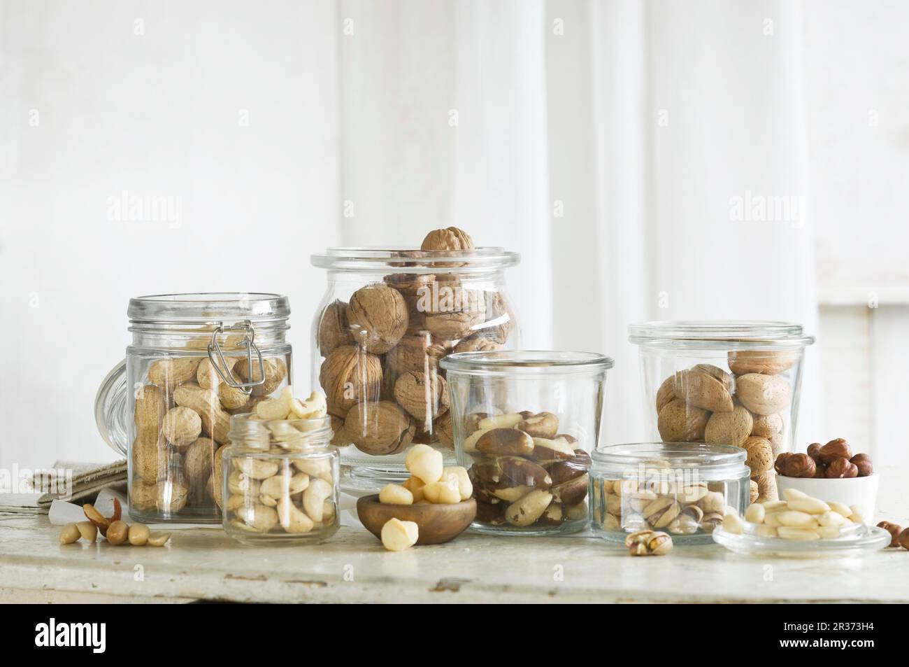 Various types nuts walnuts hi-res stock photography and images - Alamy