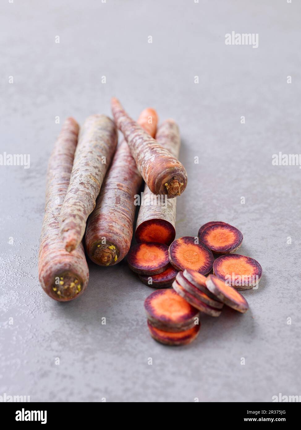 Heritage carrot variety hi-res stock photography and images - Alamy