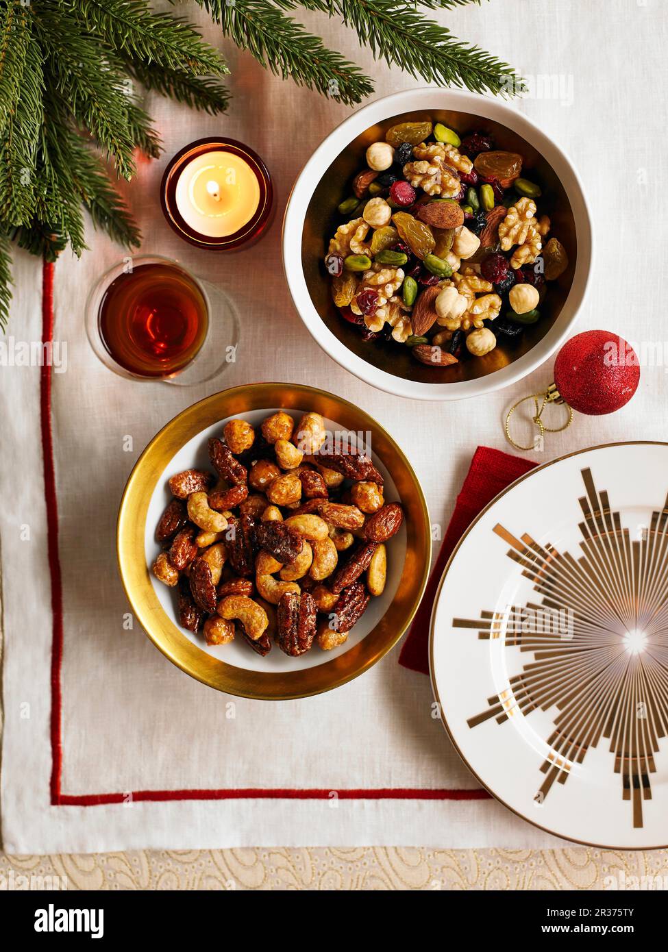 Duo fiber hi-res stock photography and images - Alamy