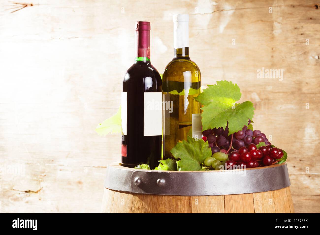 Bottles of wine Stock Photo - Alamy