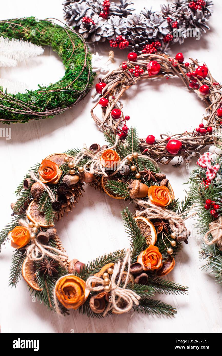 Making christmas wreathes hi-res stock photography and images - Alamy