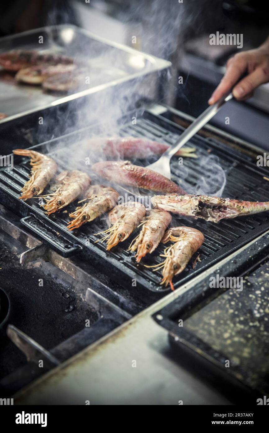 Mullet barbecue hi-res stock photography and images - Alamy