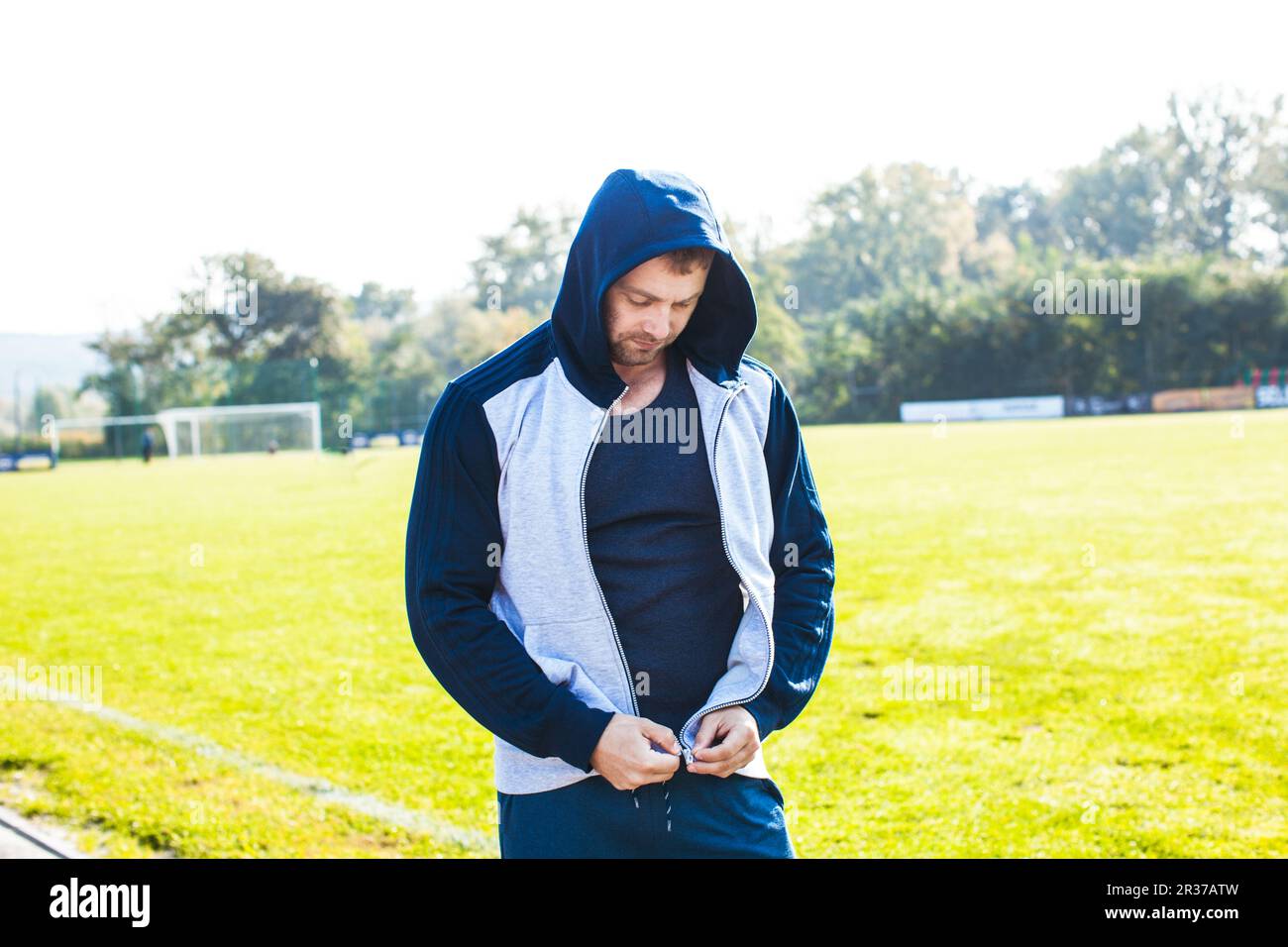 Portrait athlete sportsman hi-res stock photography and images - Alamy