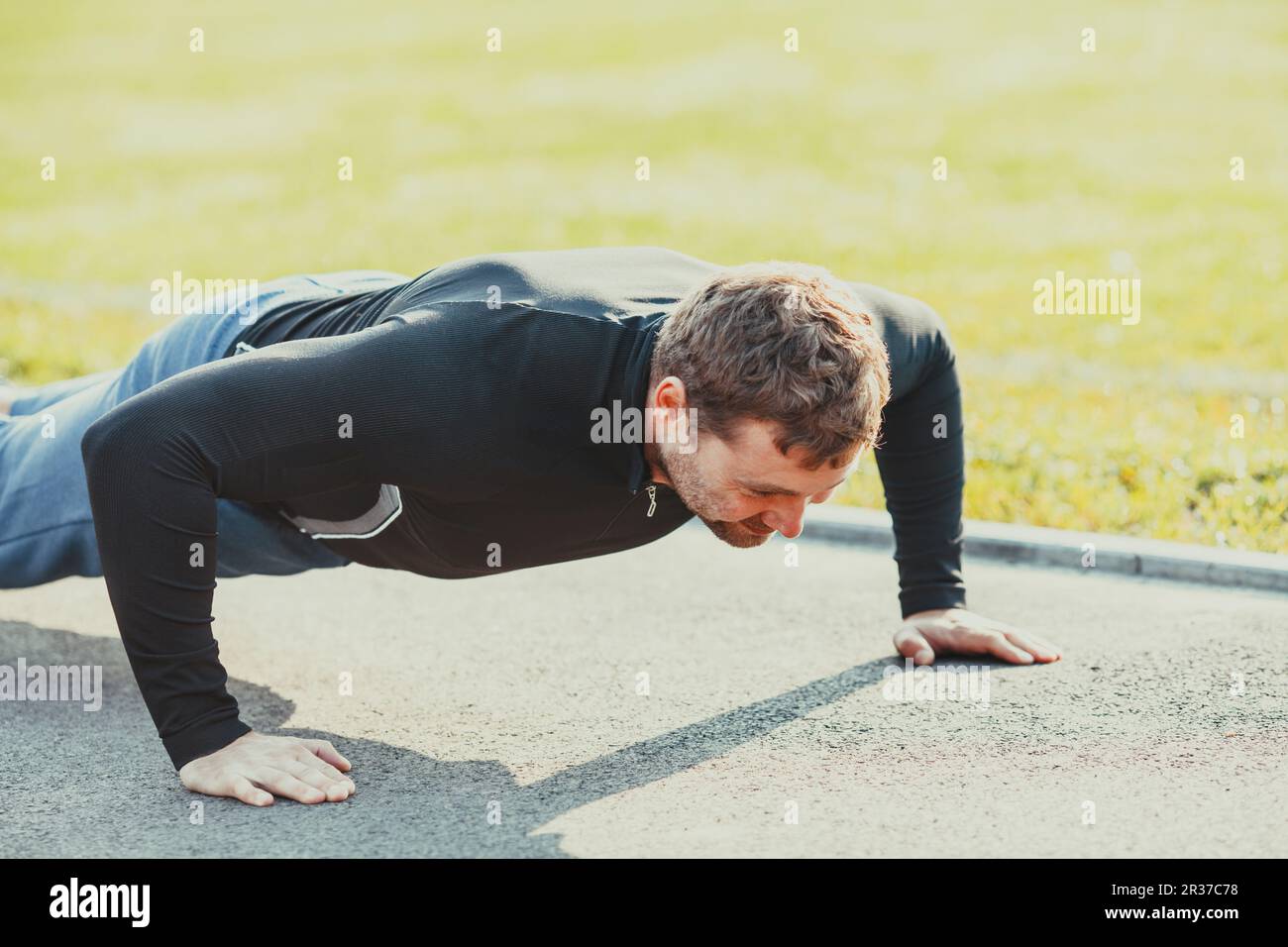 Strength muscle training workout hi-res stock photography and images ...