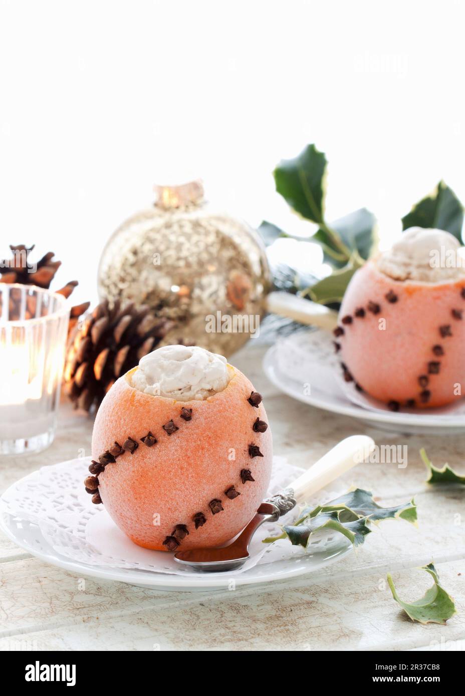 Orange pomander hi-res stock photography and images - Alamy