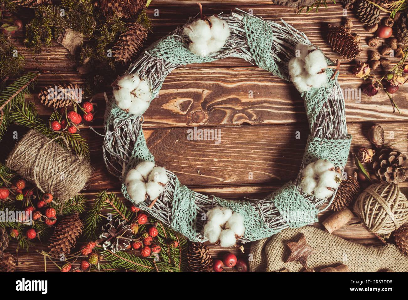 Nature wreath making Stock Photo - Alamy