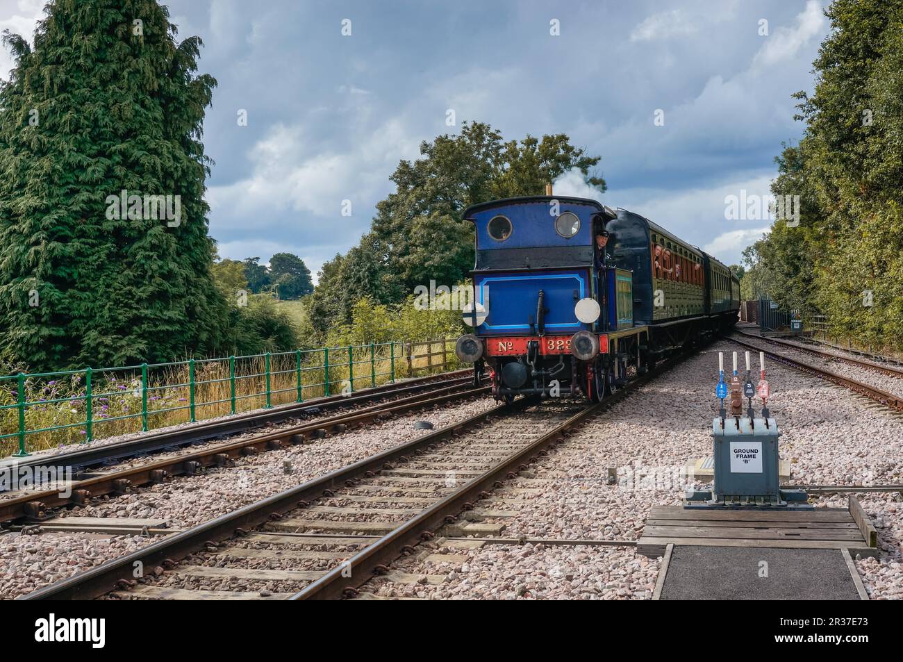 East grinstead line hi-res stock photography and images - Alamy