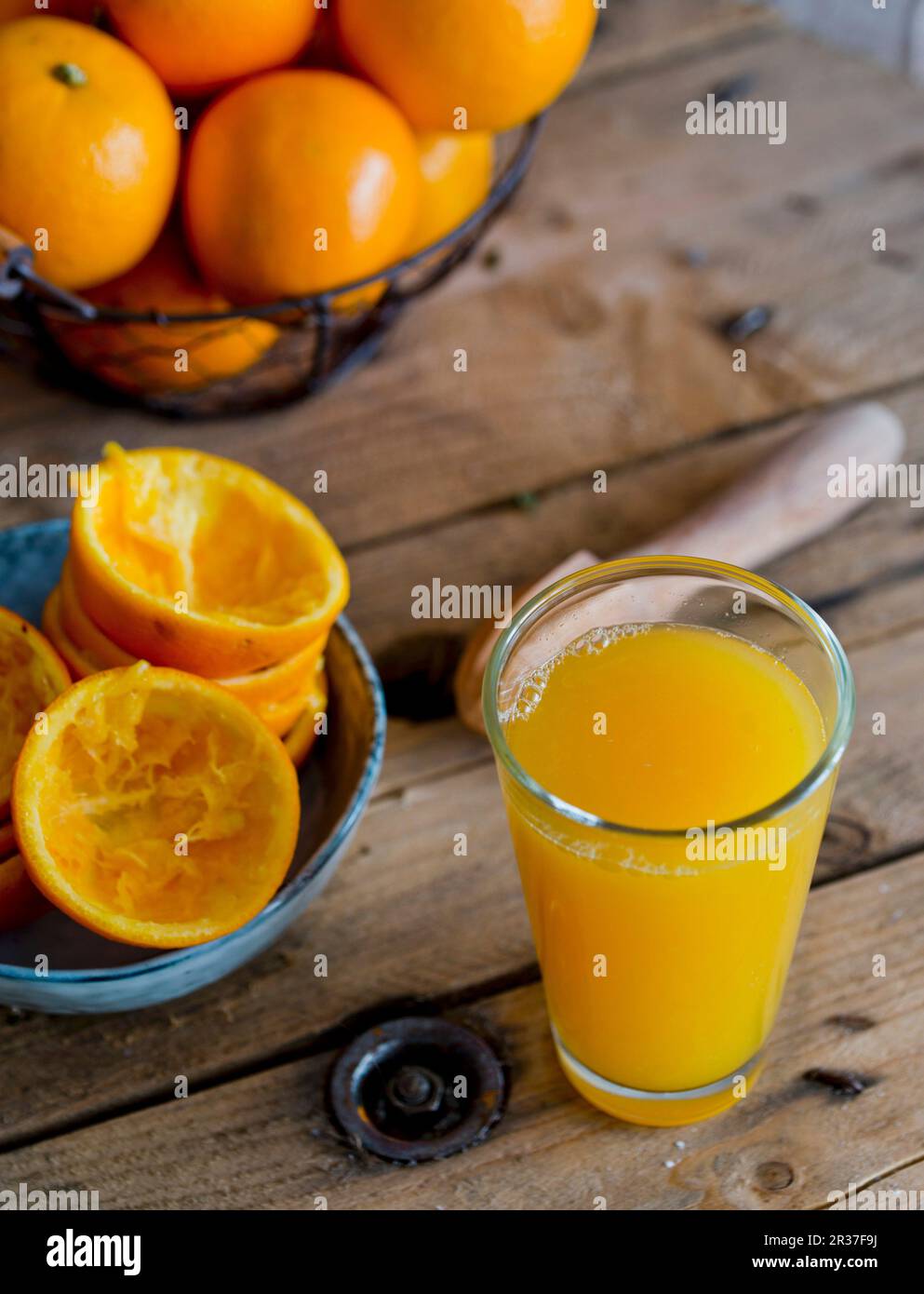 Fresh orangejuice hi-res stock photography and images - Alamy