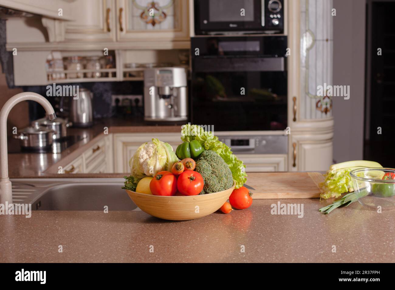 Vegetables in the kitchen Stock Photo - Alamy