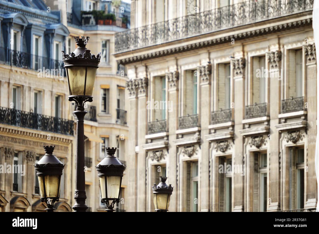 Original historic Parisian architecture Stock Photo - Alamy