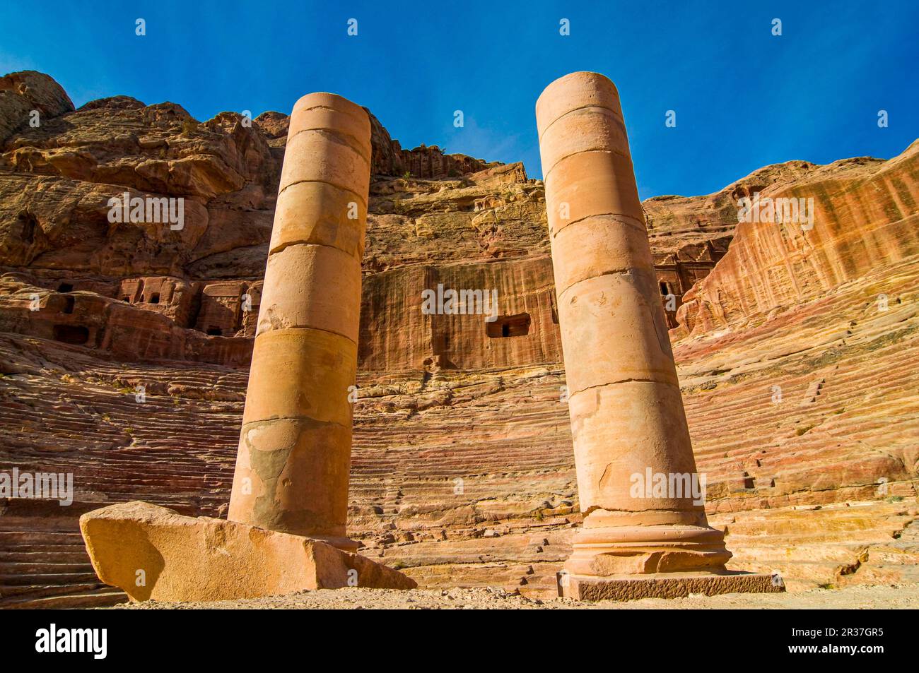 Amphitheatre, Petra, Jordan Stock Photo - Alamy