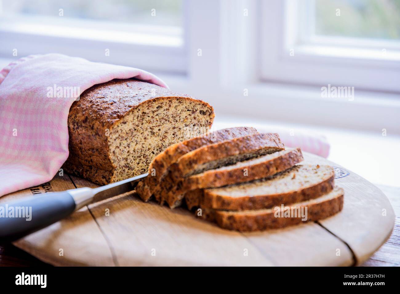A sliced loaf of low-carb bread Stock Photo - Alamy