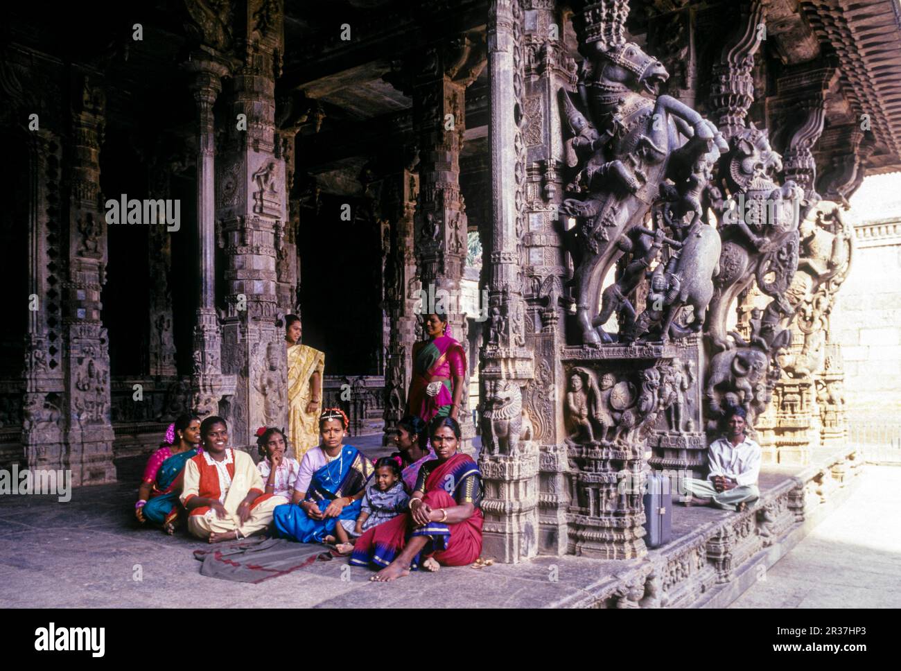 A bride with relations sitting in the mantap jalakandeswara, Temple ...