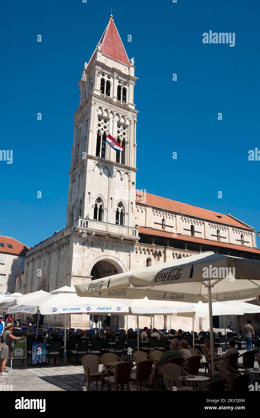 Laurentius cathedral hi-res stock photography and images - Alamy