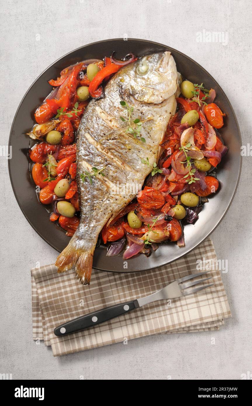 Grilled dorade hi-res stock photography and images - Alamy