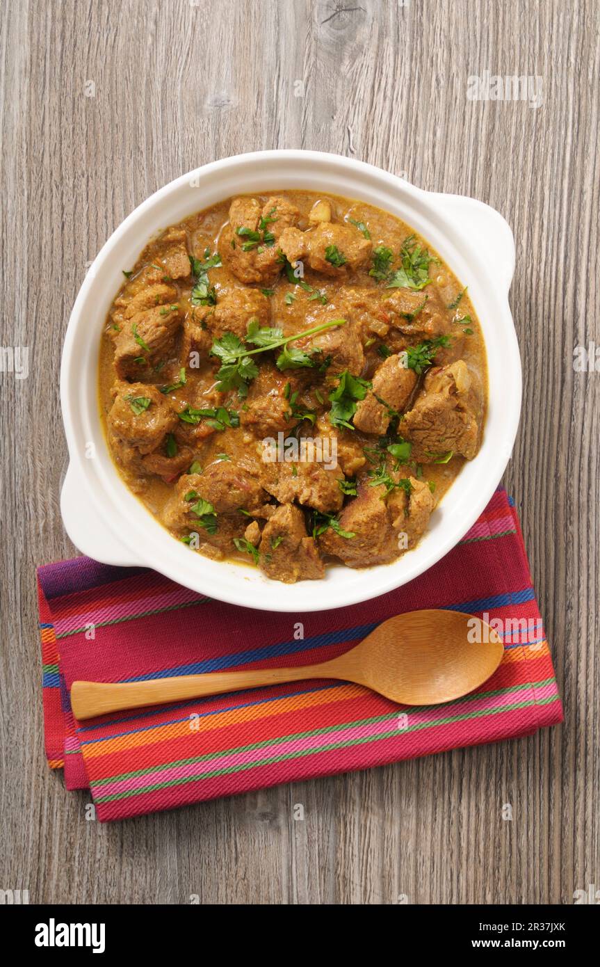 Lamb curry with coriander (India Stock Photo - Alamy