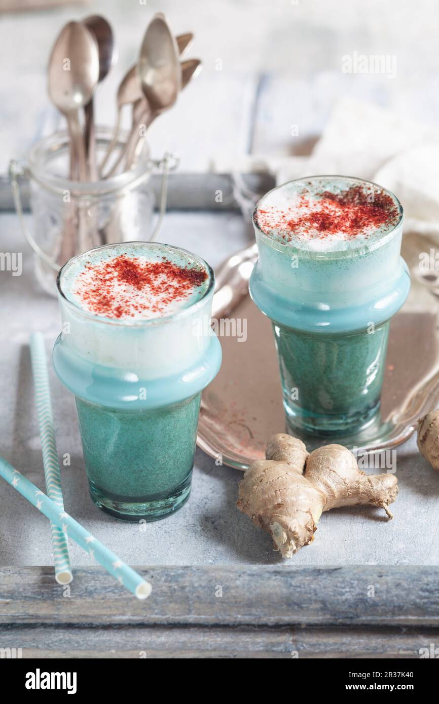 Smurf latte (vegan plant milk, blue spirulina, ginger and beetroot ...