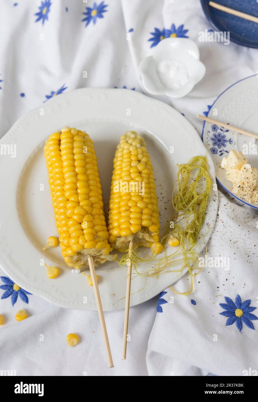 Two corn hi-res stock photography and images - Alamy