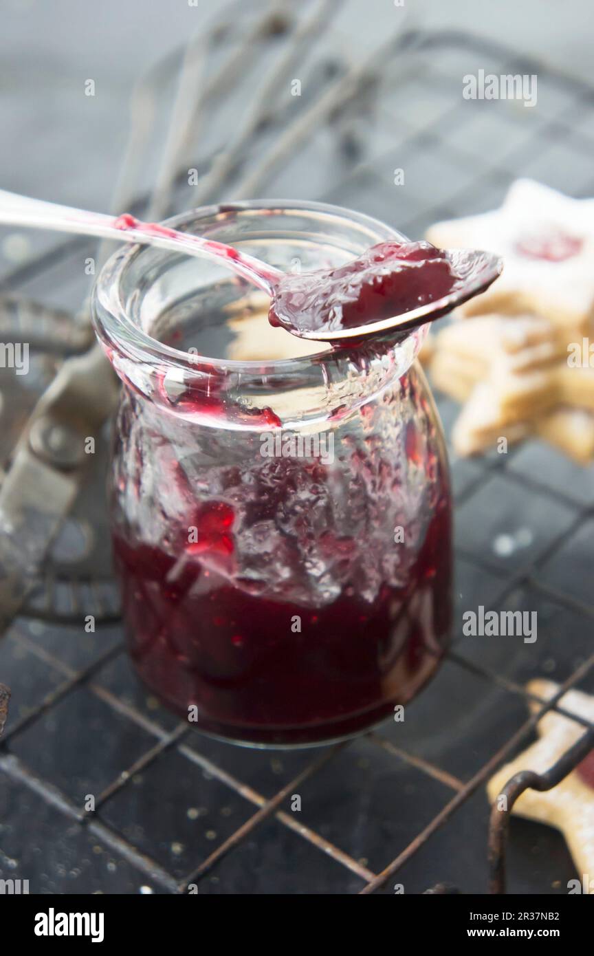 Small currant cakes hi-res stock photography and images - Alamy