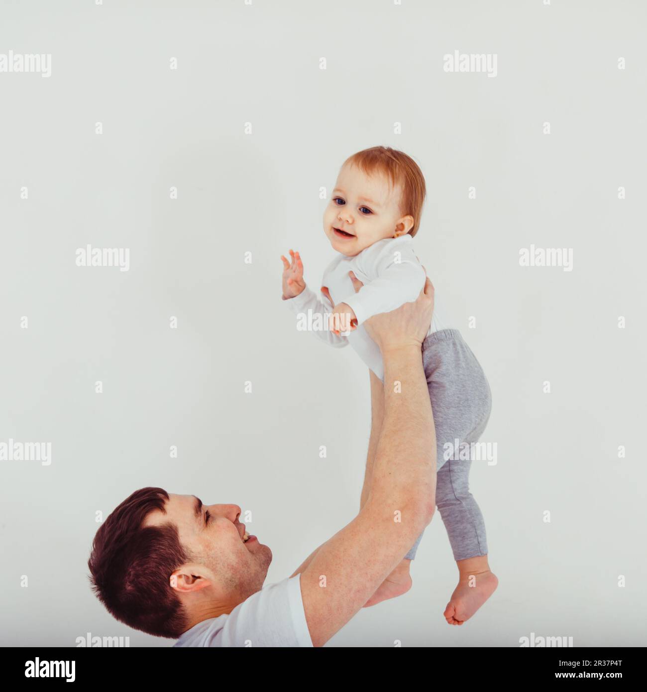 Dad and his baby hi-res stock photography and images - Alamy