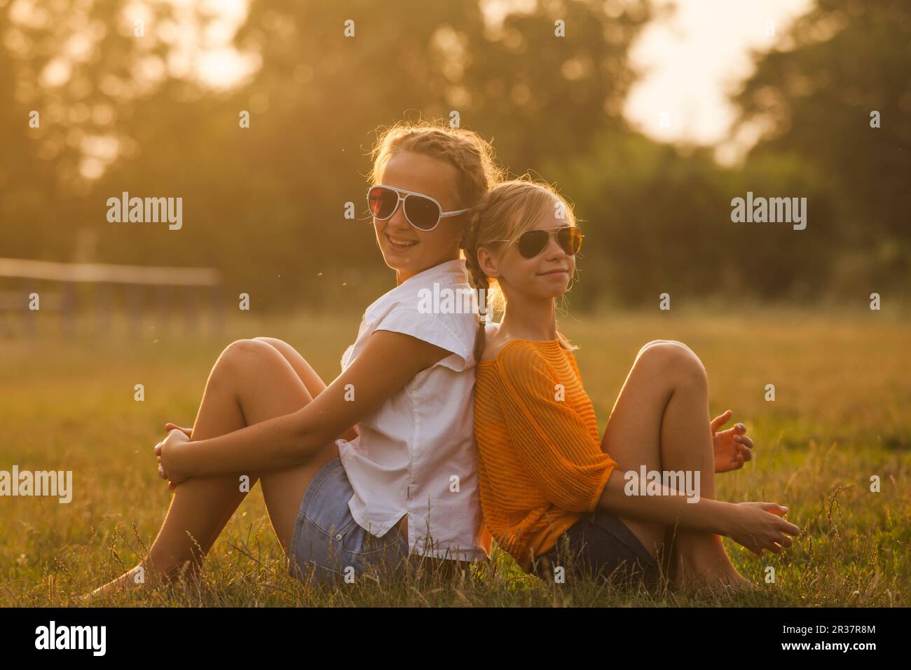 Two teenage girls Stock Photo - Alamy