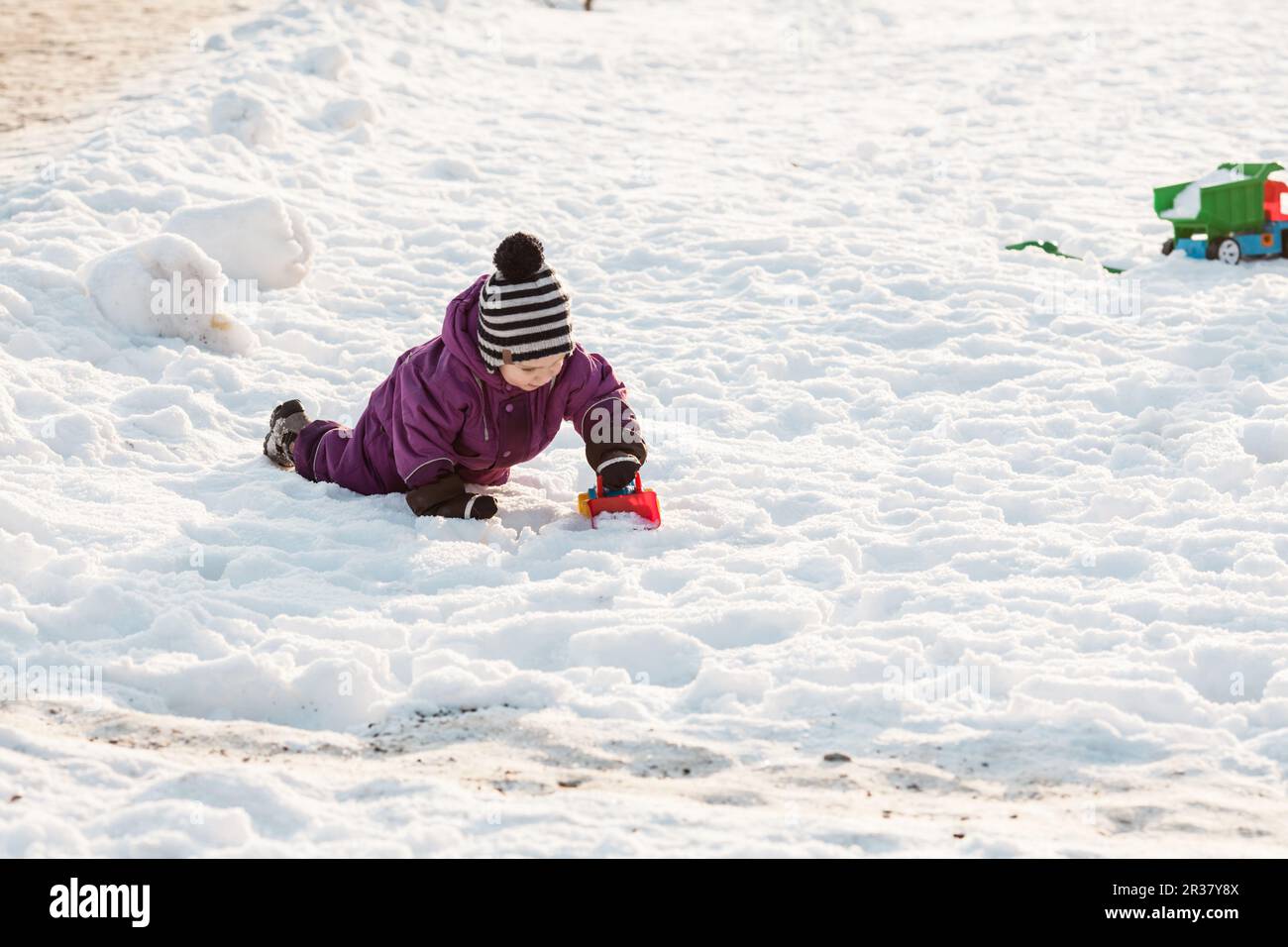 Little snow plow hi-res stock photography and images - Alamy