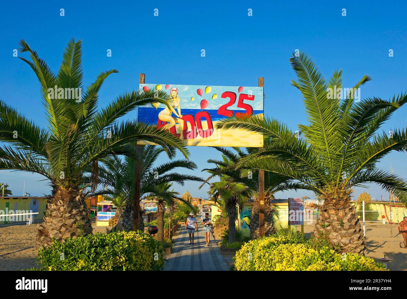 Rimini beach hi-res stock photography and images - Alamy