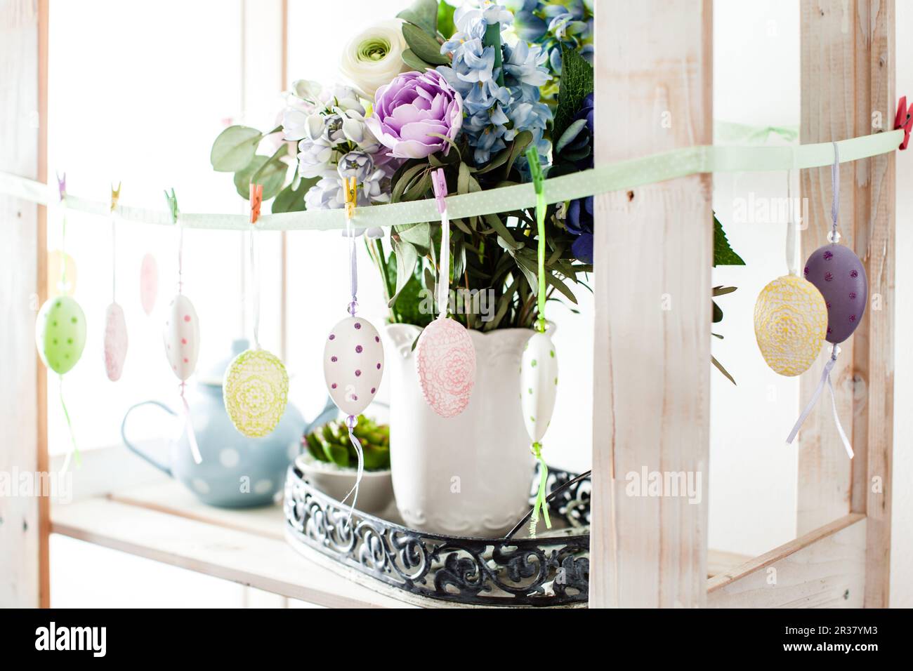 Easter interior design hi-res stock photography and images - Alamy