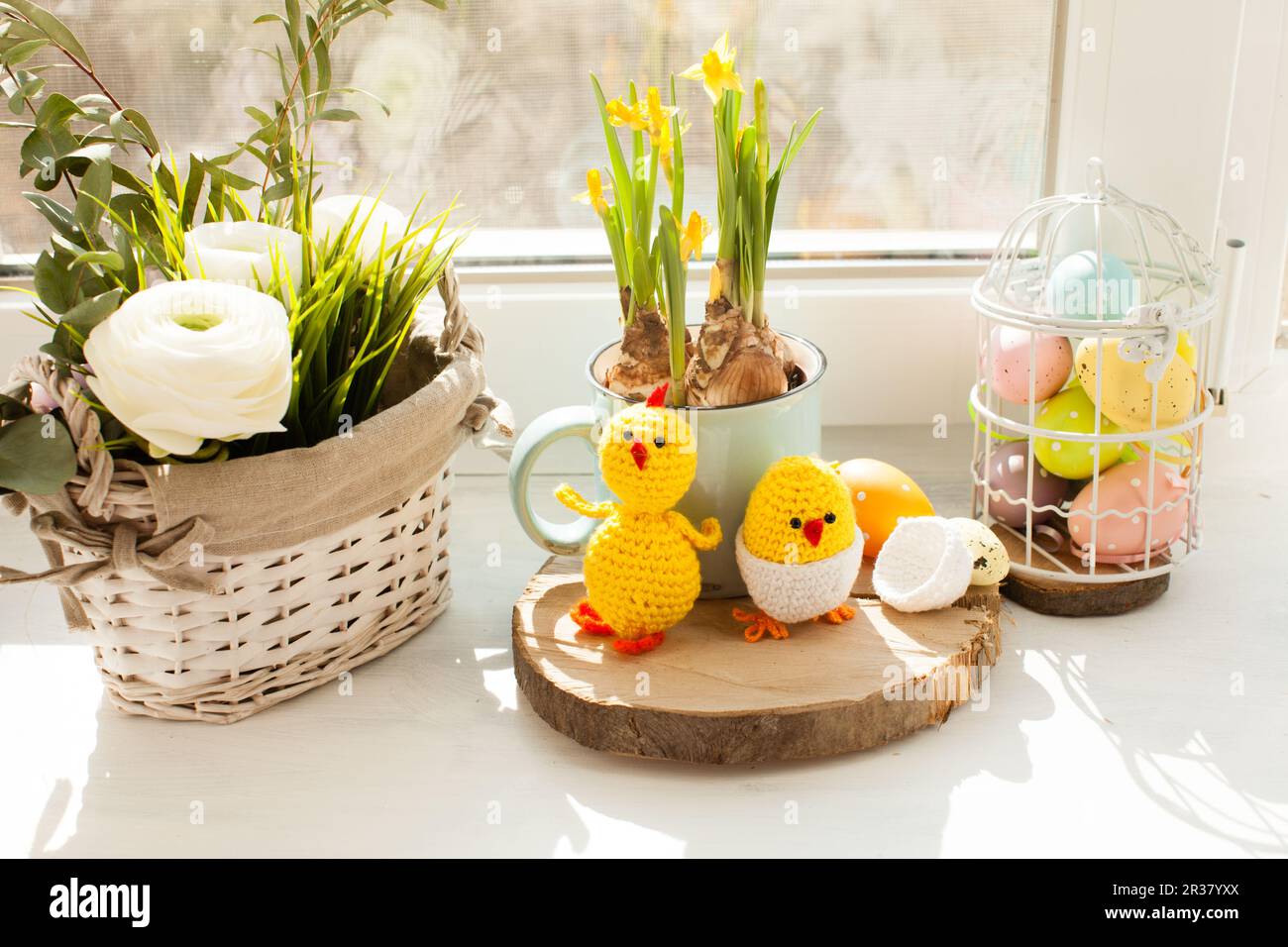 Easter textile basket Stock Photo - Alamy