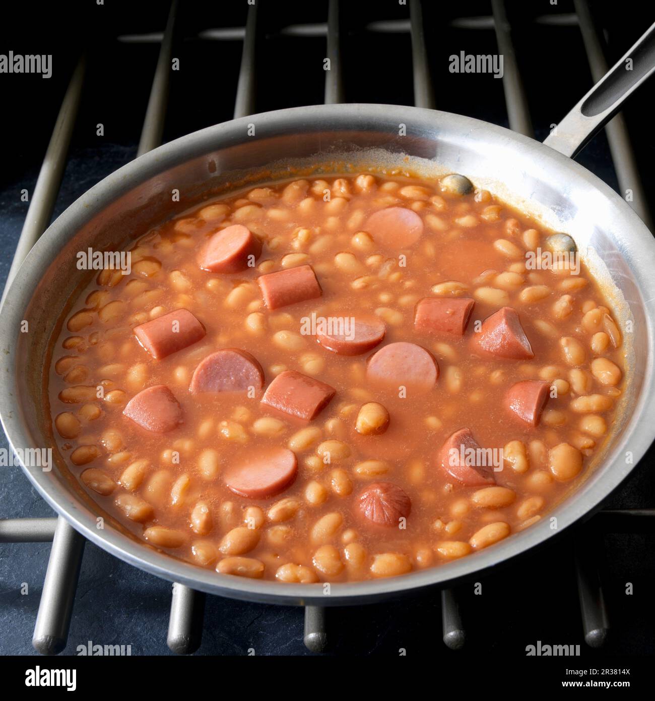 S baked beans hi-res stock photography and images - Alamy