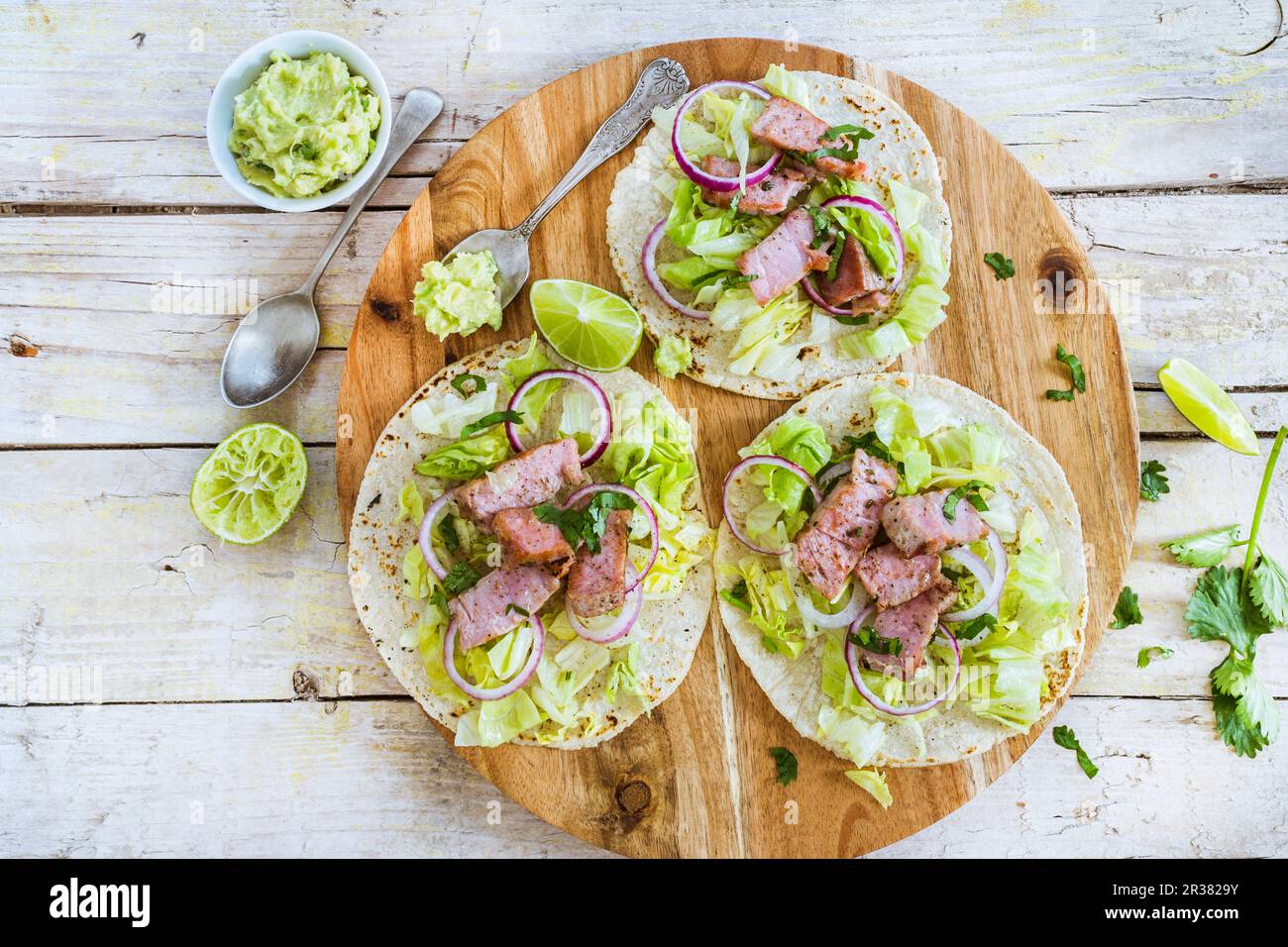 Tacos with swordfish and guacamole (Mexico Stock Photo - Alamy