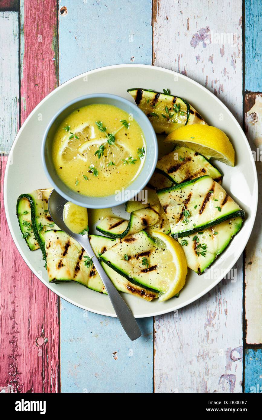 Courgette strips hi-res stock photography and images - Alamy