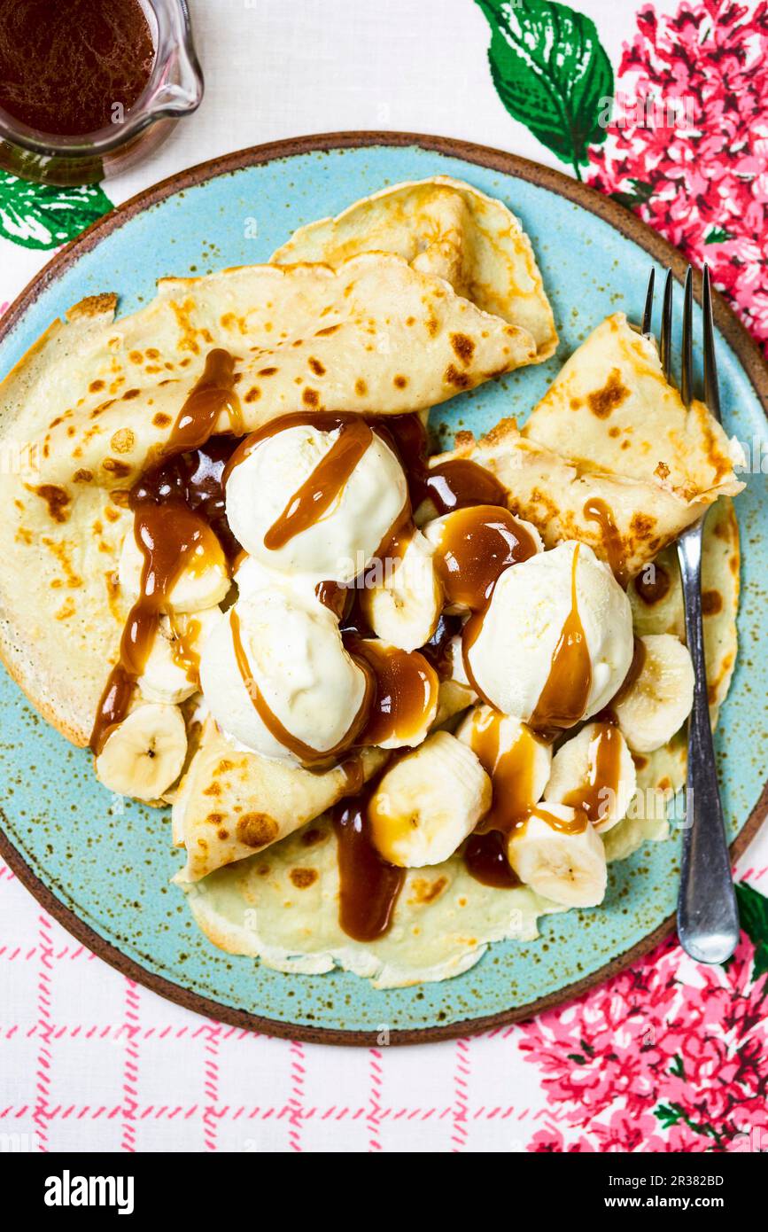 Crepes with banoffee ice cream Stock Photo - Alamy