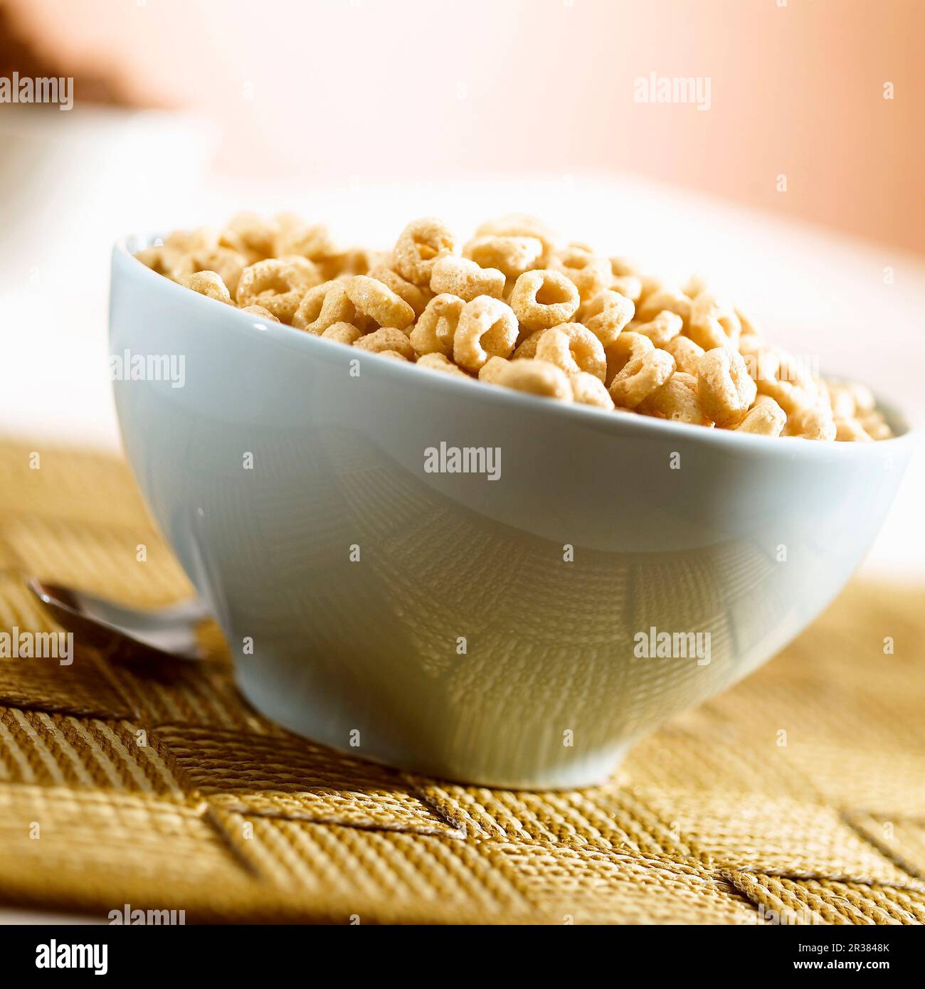 Ring cereals hi-res stock photography and images - Alamy