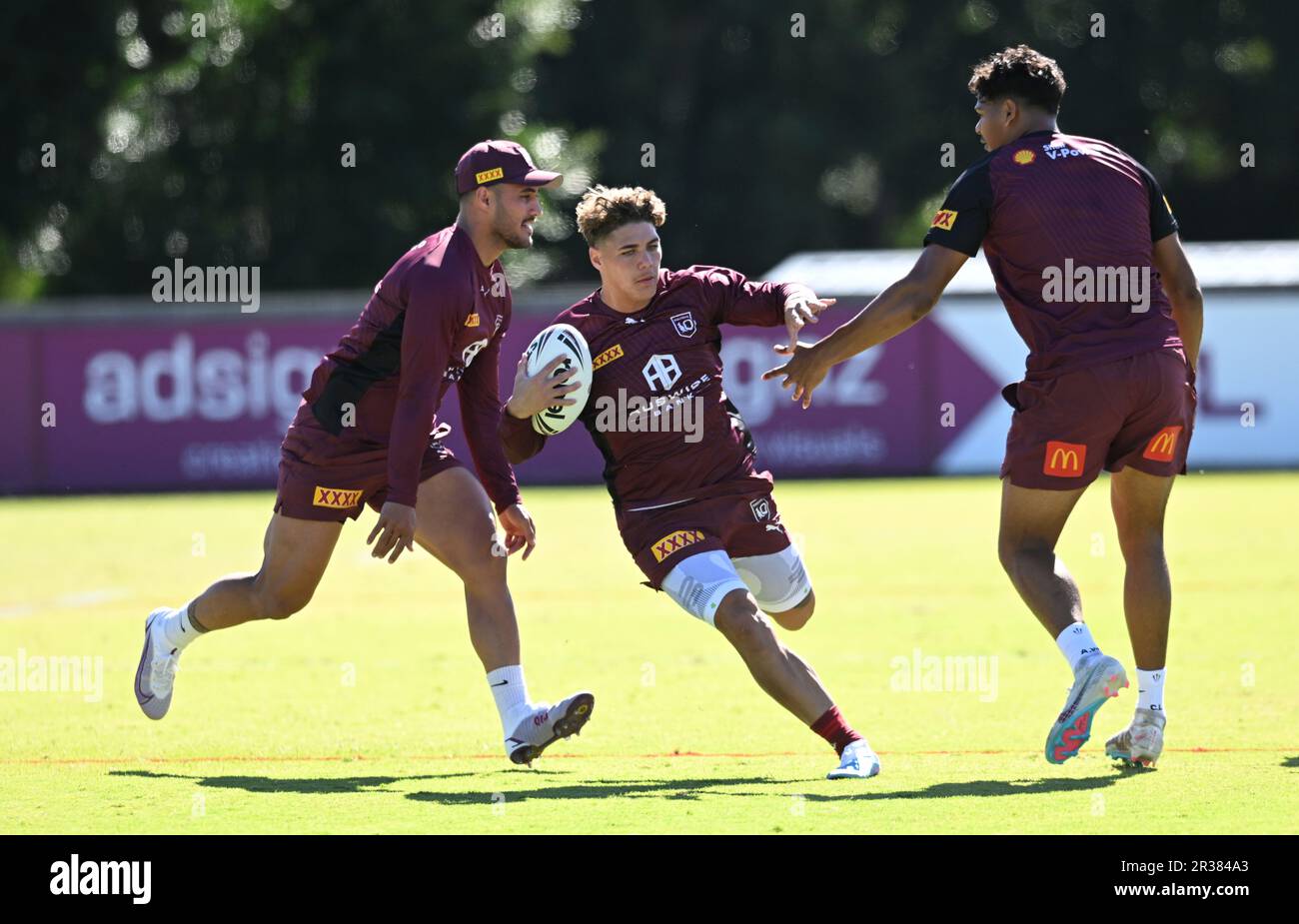 Reece Walsh (centre) in action during a Queensland Maroons State of ...