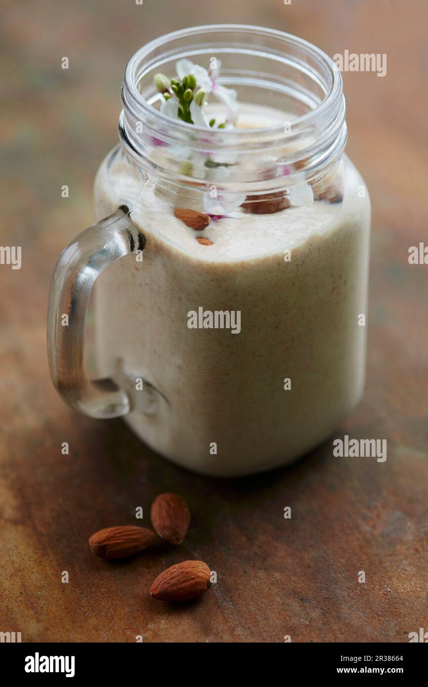 One glass fresh almond hi-res stock photography and images - Alamy