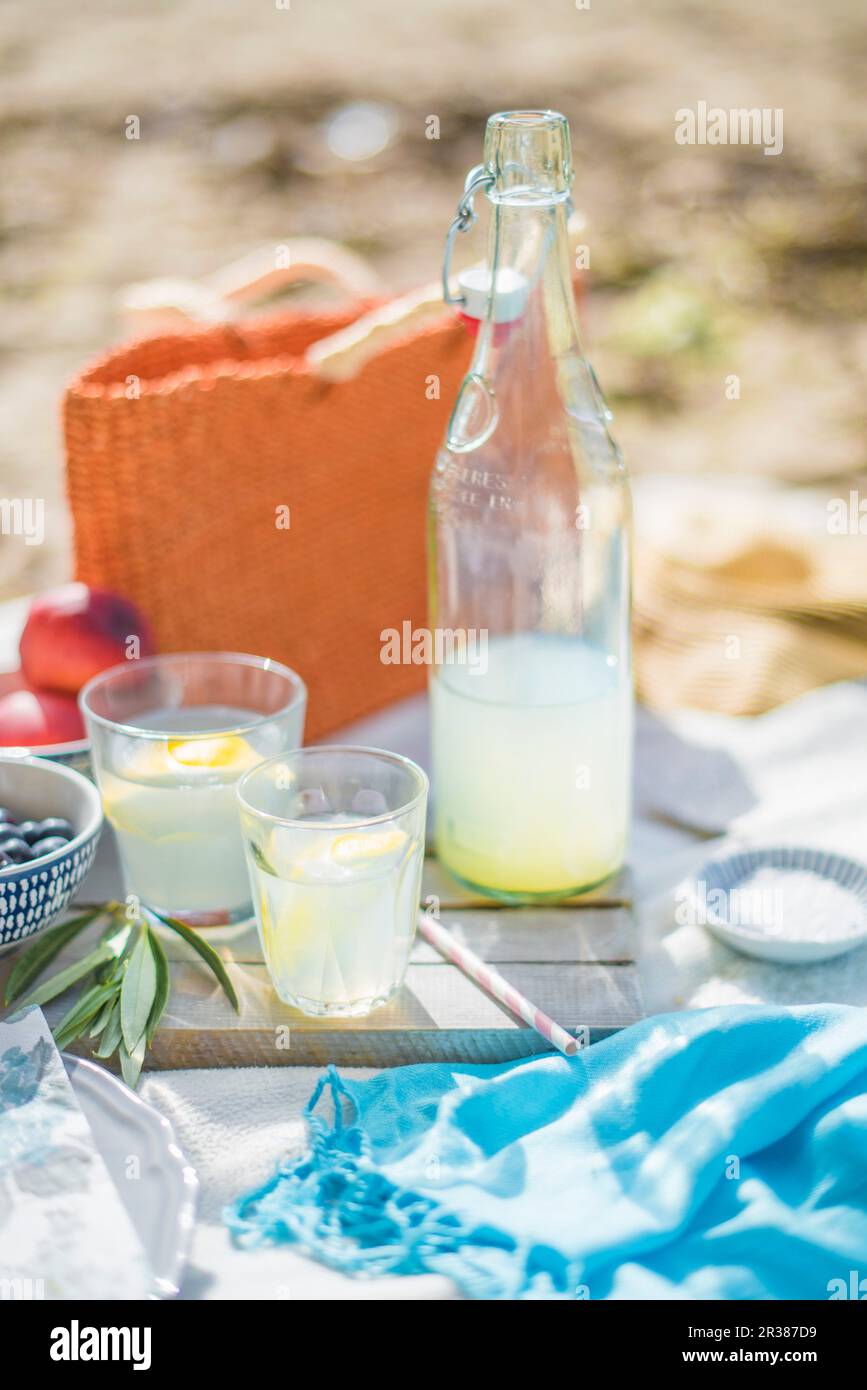 Lemonade on a beach Stock Photo - Alamy