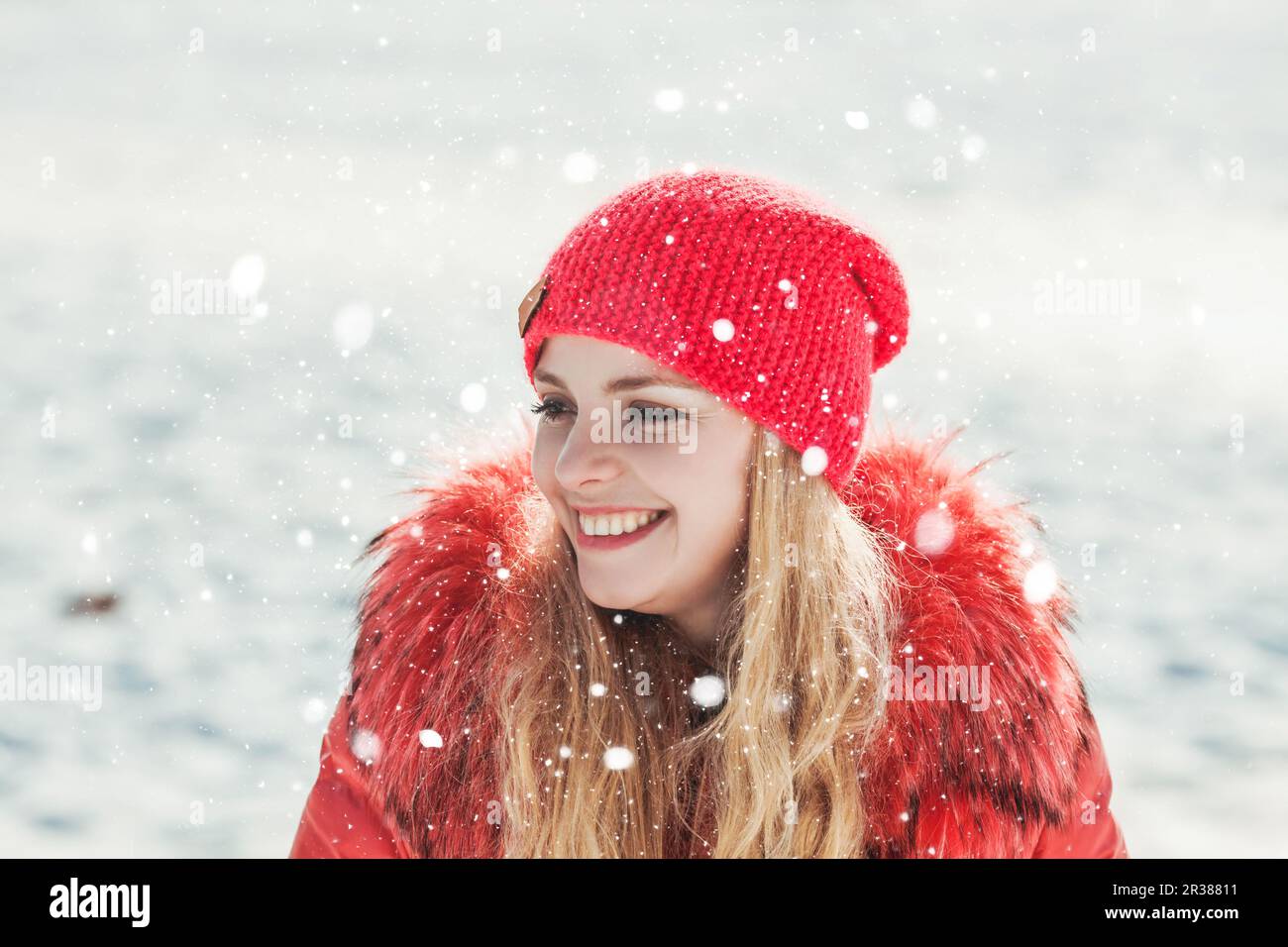 Red parka woman hi-res stock photography and images - Alamy