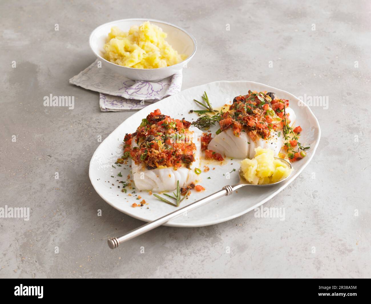 Fish fillet mash potato on hi-res stock photography and images - Alamy