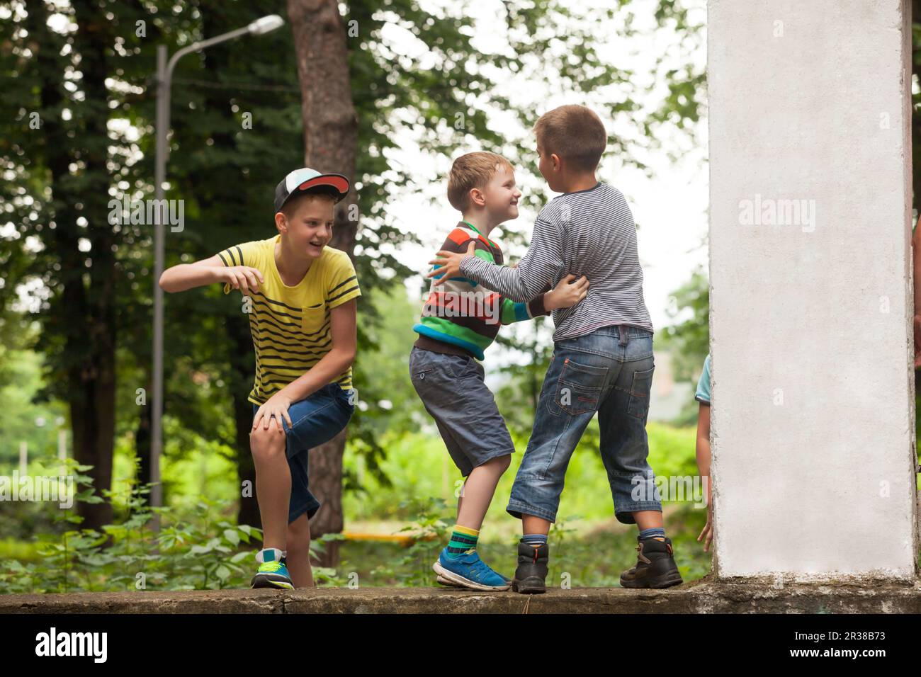 Children view group fun hi-res stock photography and images - Alamy