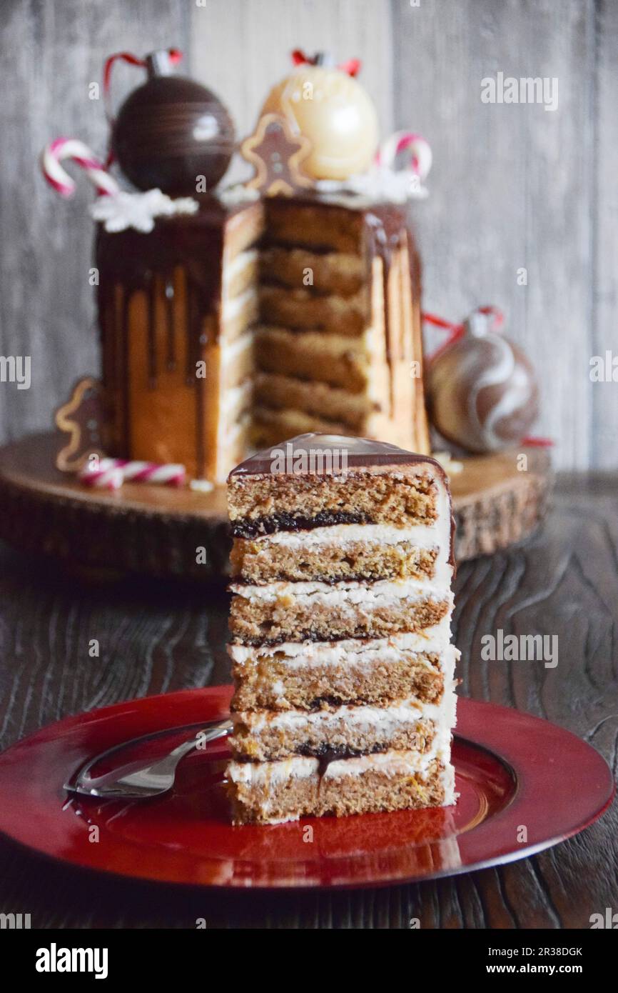 Christmas dripping cake Stock Photo - Alamy