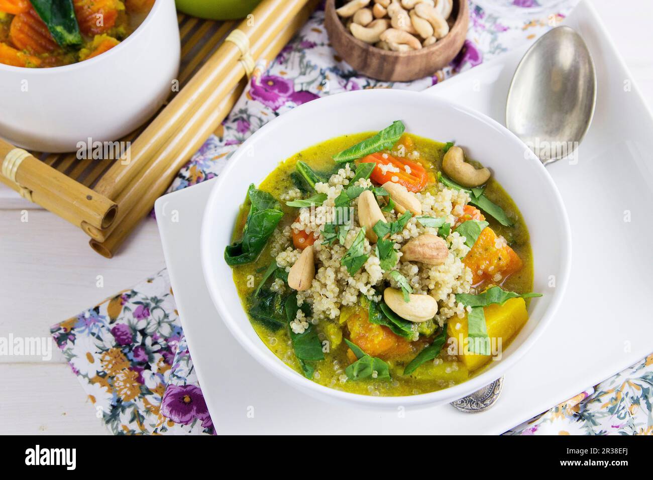 Curry legumes with quinoa Stock Photo - Alamy