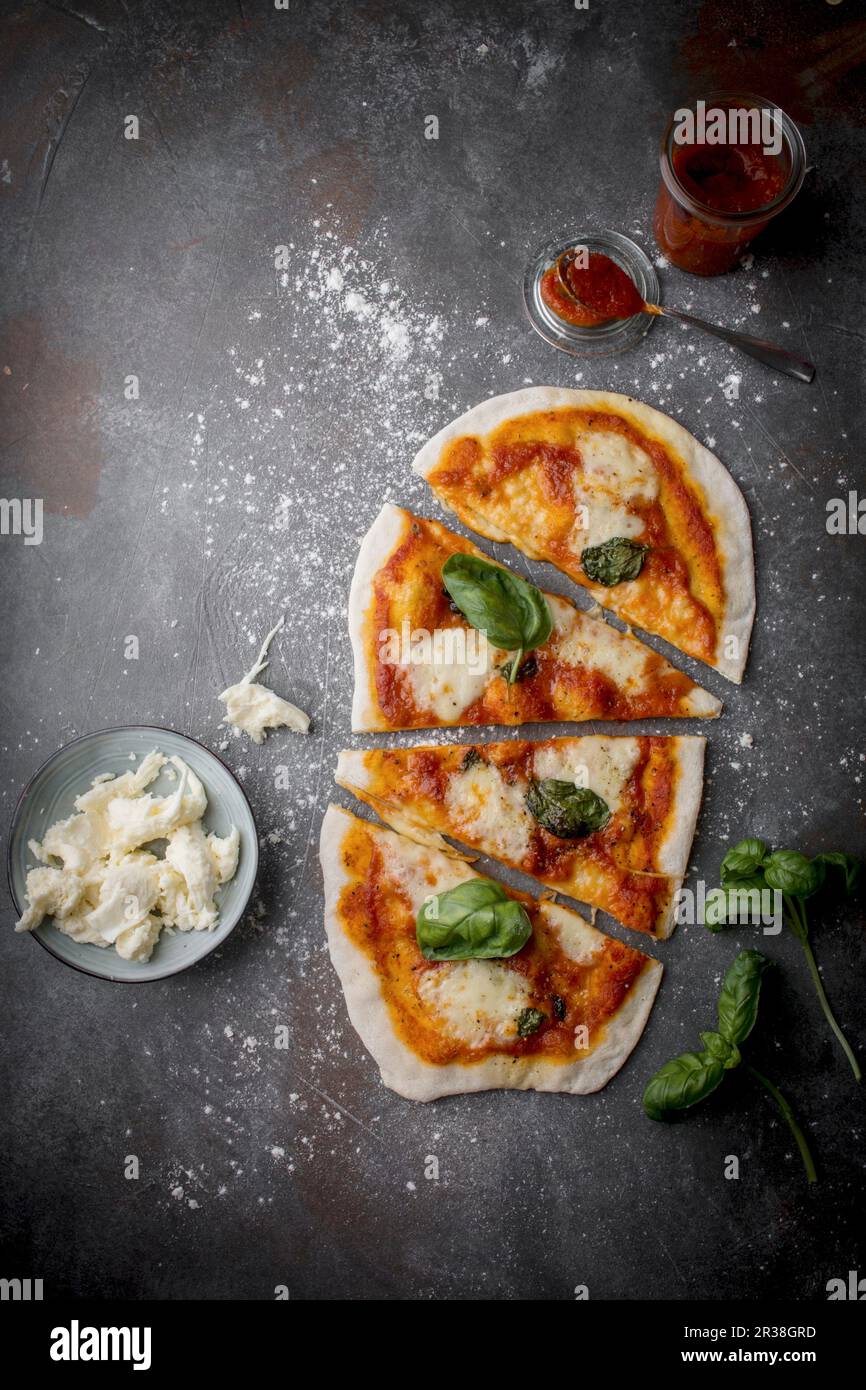 Home made pizza margherita hi-res stock photography and images - Alamy