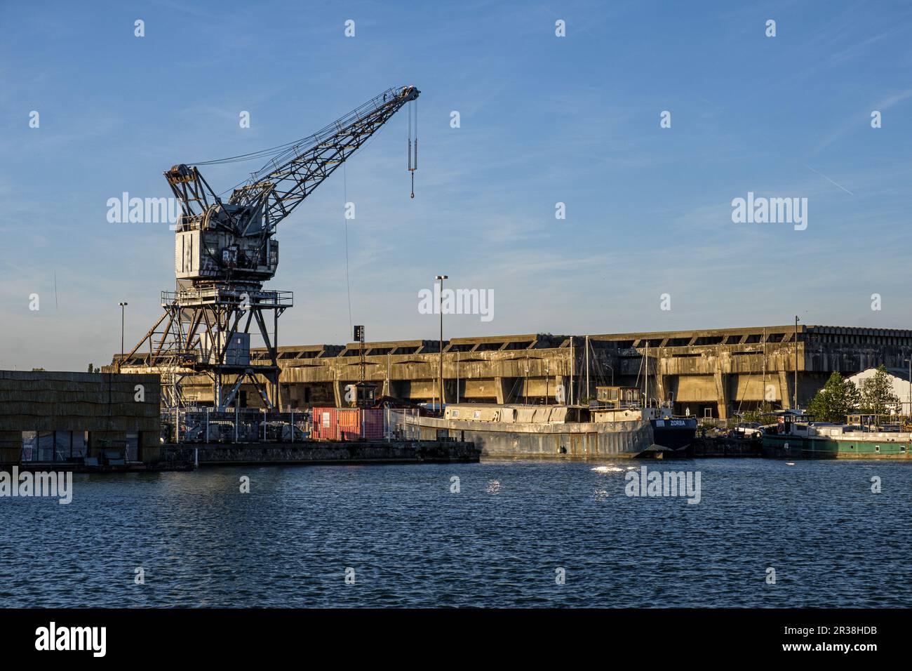 FRANCE. GIRONDE (33). BORDEAUX. THE BASSINS A FLOT SITE BROUGHT ...