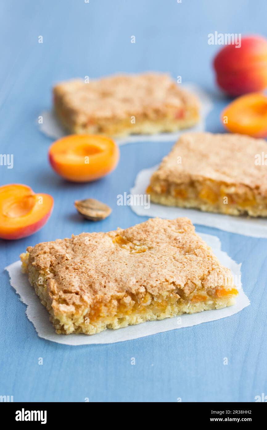 Light apricot colour hi-res stock photography and images - Alamy