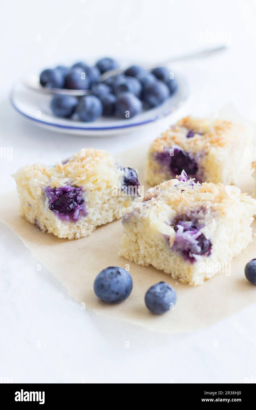Blueberry buttermilk tray bake cake with coconut Stock Photo - Alamy